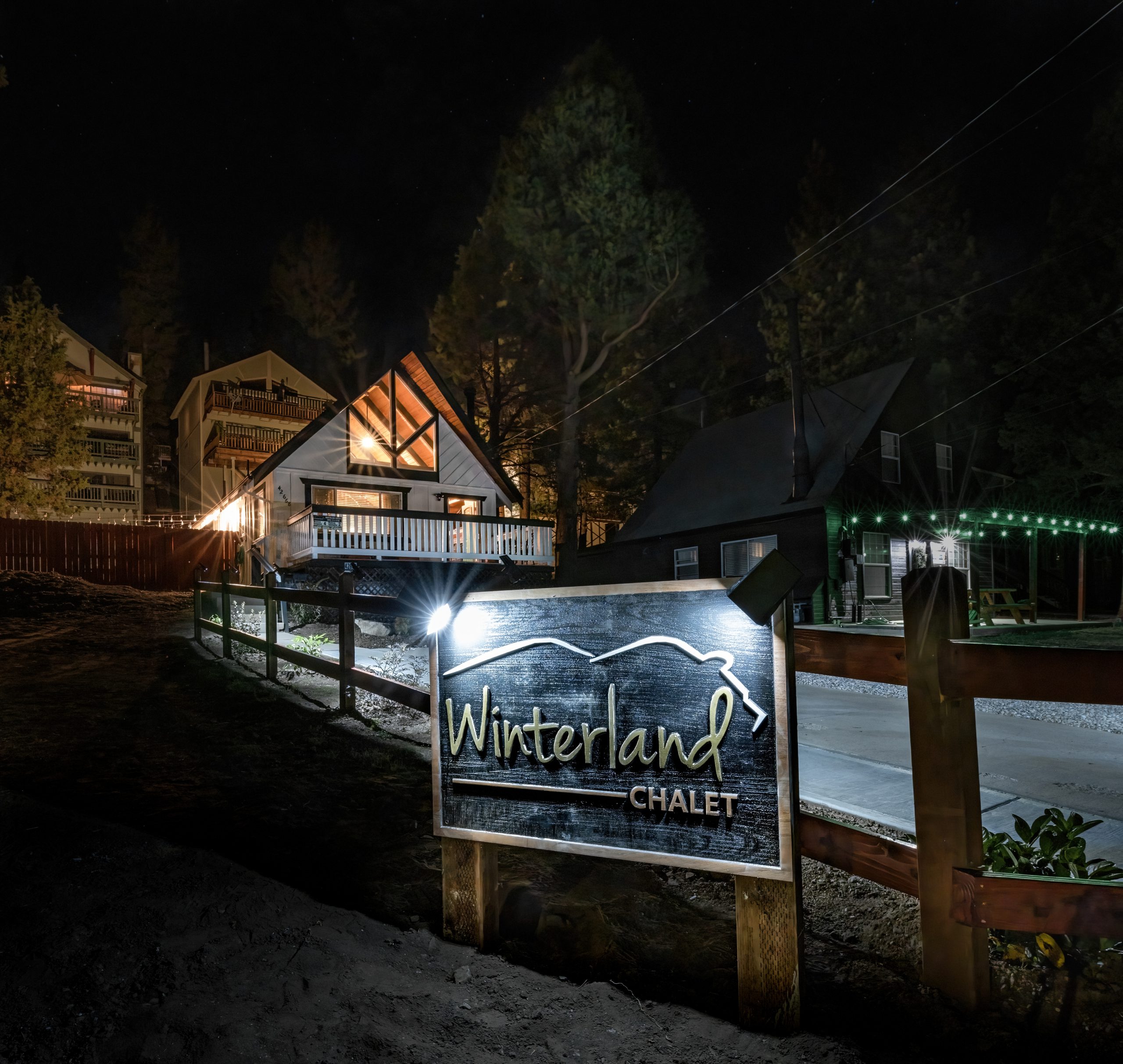 Gallery - Winterland Chalet